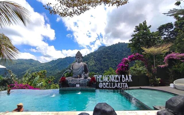 Bali: Blue Lagoon Snorkeling, Lunch at Fancy Restaurant and Waterfall Tour